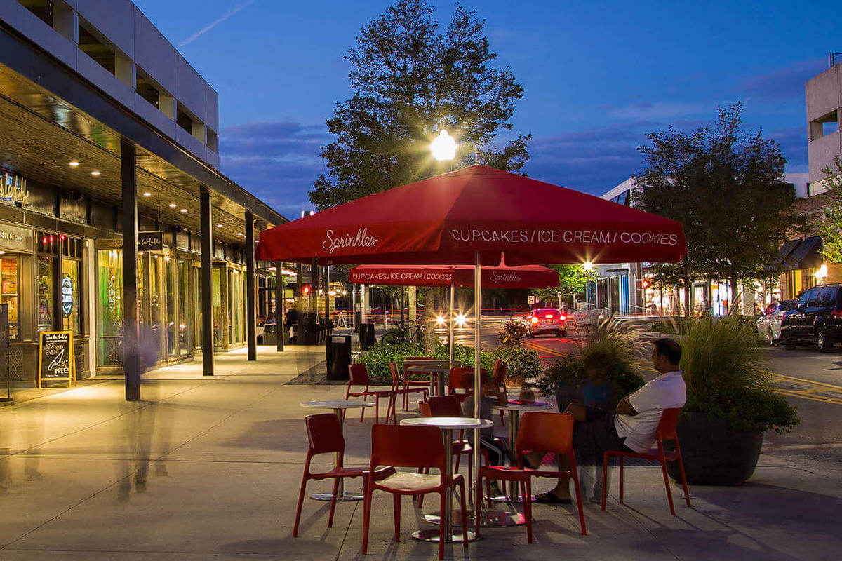 Hosts' Local Guide to Tampa for Airbnb Guests